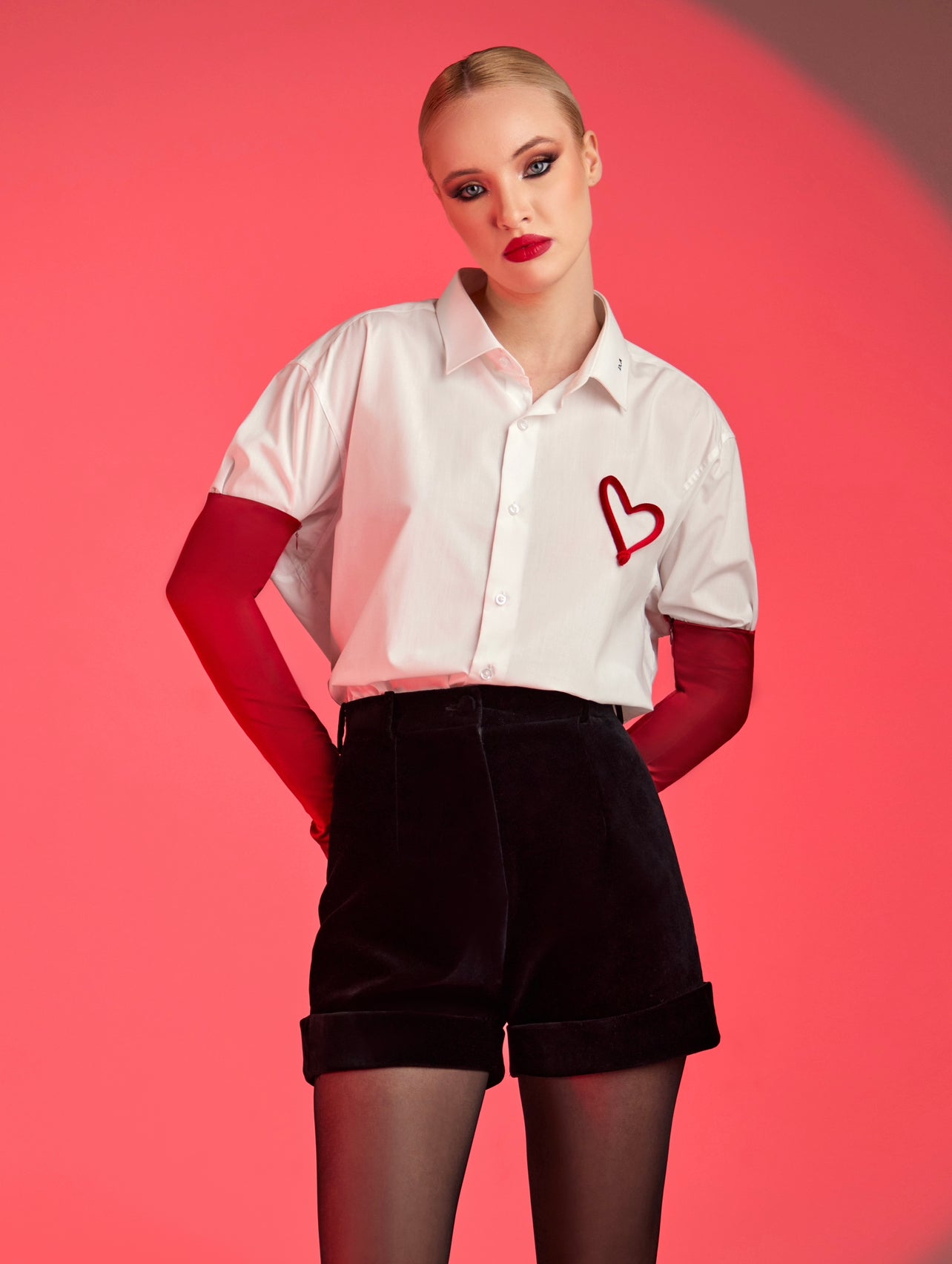 White DA heart shirt – Dalidaayach